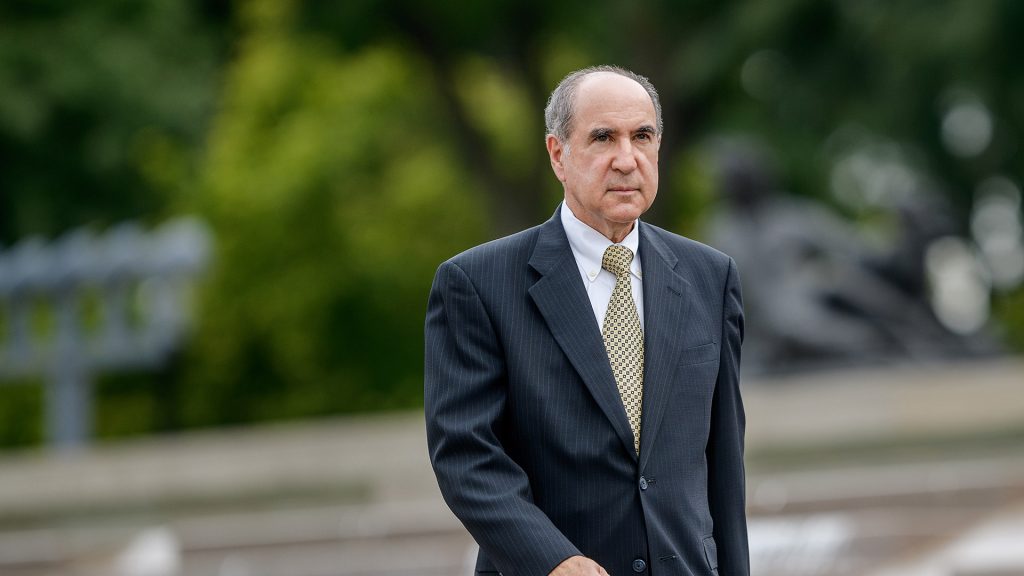 Robert D. Kaplow - Attorney - Maddin Hauser