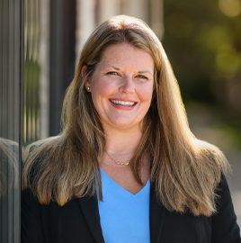 Carly R. Kolo - Attorney - Maddin Hauser